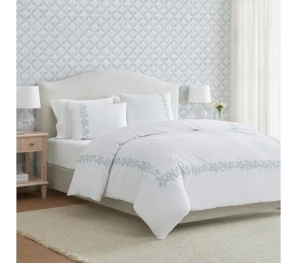 MARTHA STEWART Garden Path White/blue Cotton Qu Een Duvet Set - One-color