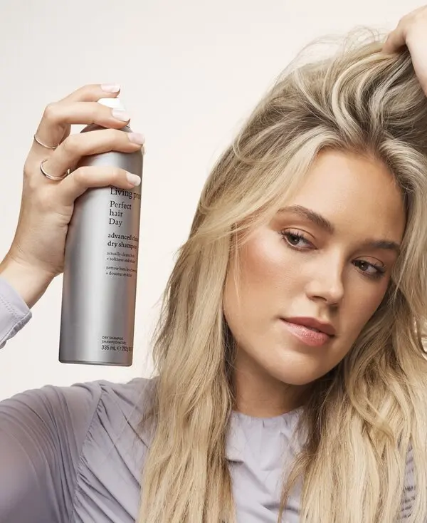 Living Proof Perfect Hair Day Advanced Clean Dry Shampoo - No Color