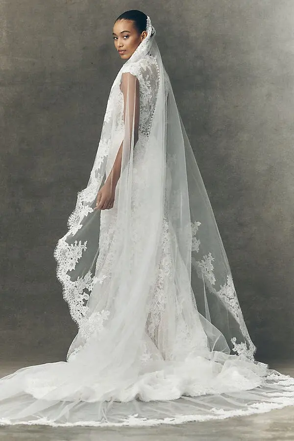 PRONOVIAS X Weddings Eika Lace Cathedral Veil