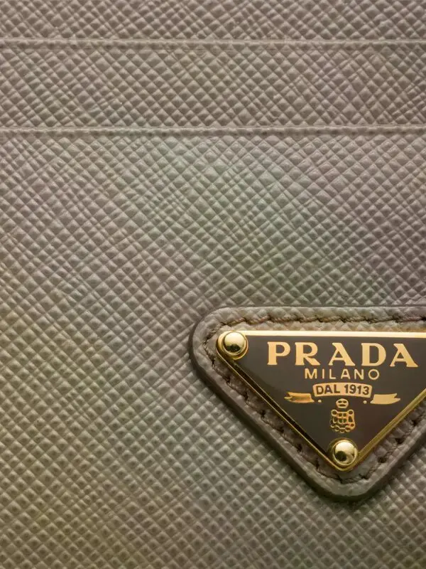 Prada Saffiano Leather Card Holder - Neutrals