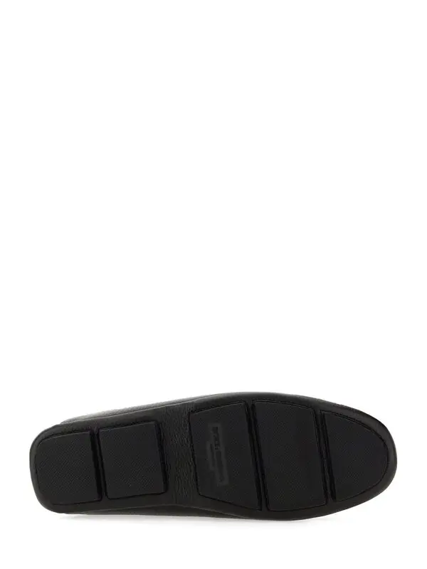 Dolce & Gabbana Logo Leather Loafer