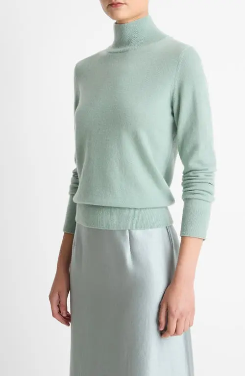 Vince Turtleneck Cashmere Sweater - Aloe Stone