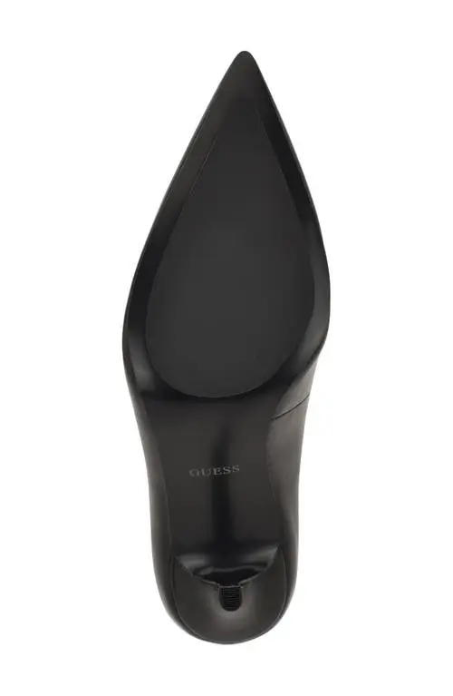 Guess Pointed Toe Pump