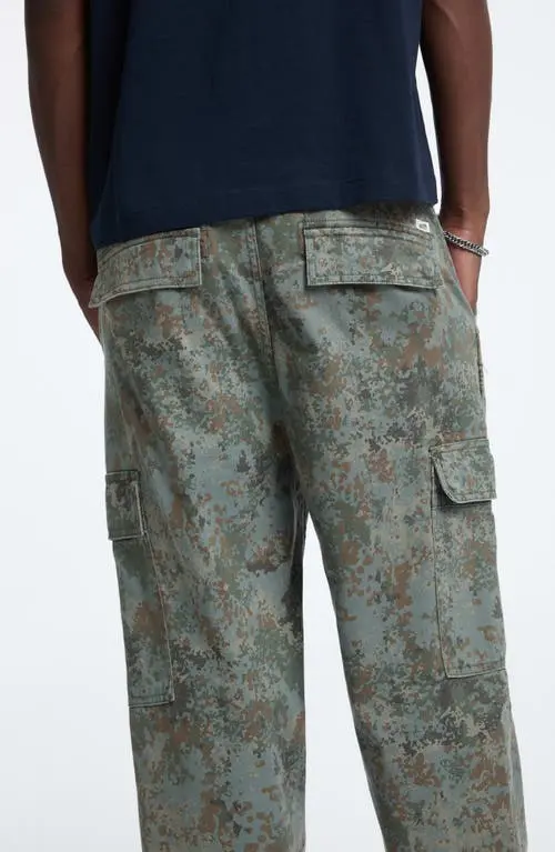 GUESS ORIGINALS Camo Relaxed Fit Cotton Twill Cargo Pants