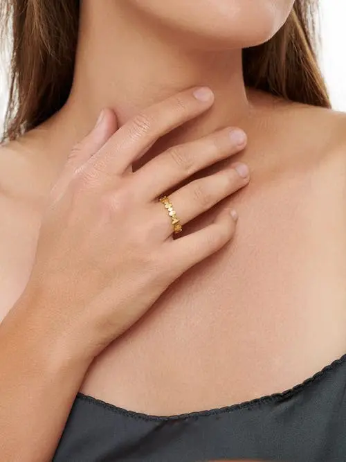 DEVATA Oval Link Ring In Gold Plated Sterling Silver