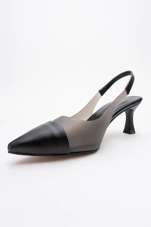 PROLOGUE SHOES Pointed Toe Slingback Pumps - Black