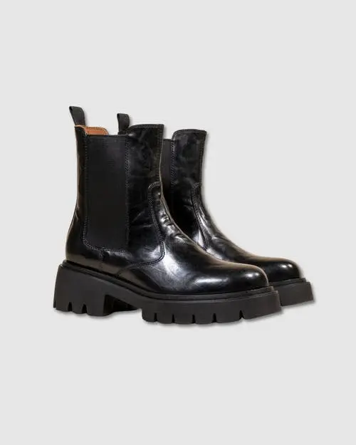 MI/MAI Arne Chunky Sole Chelsea Boots