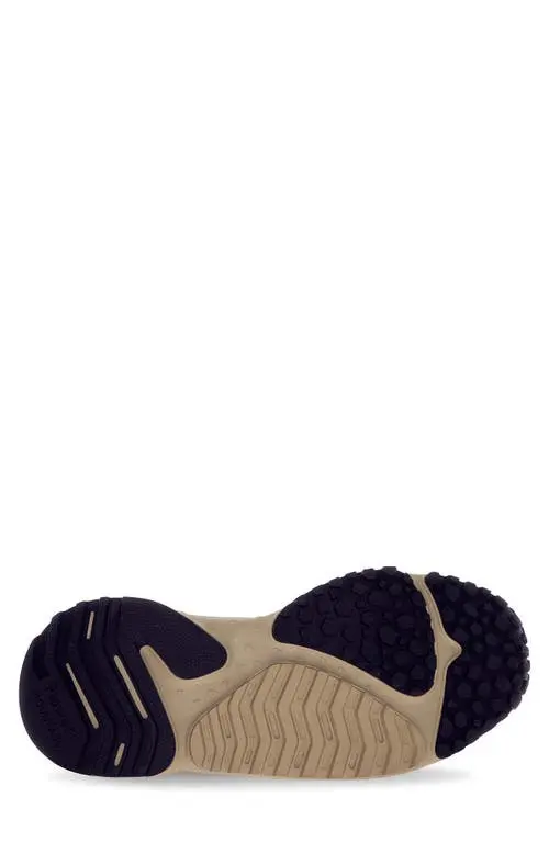W6YZ Yamabushi Sneakers