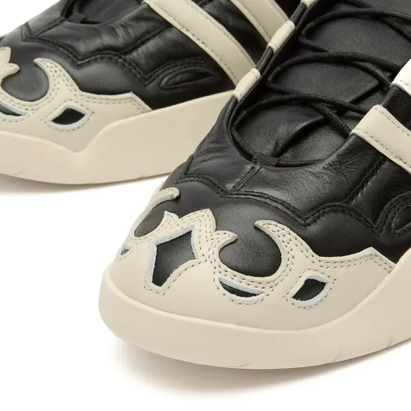 Y3 Regu 2002 Sneakers