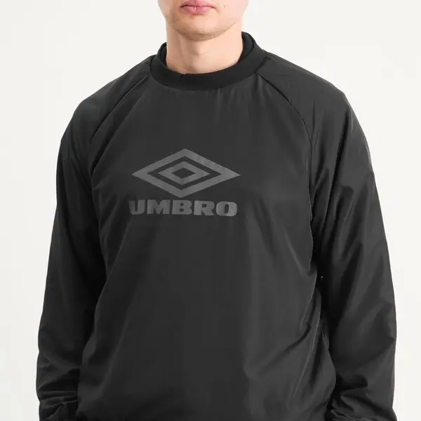 UMBRO Reversible Crew Top
