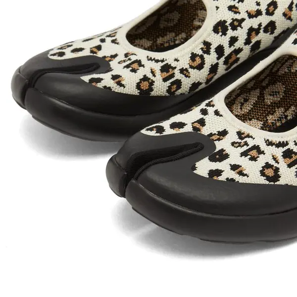TABI FOOTWEAR Tabi Flat Sneaker - White Leopard