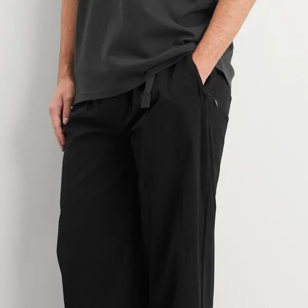 MELLOW CLO Everyday Stretch Nylon Trousers - Black