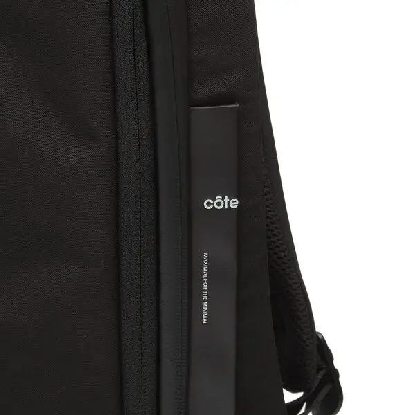 COTE&CIEL Isar M Round Carbon Backpack