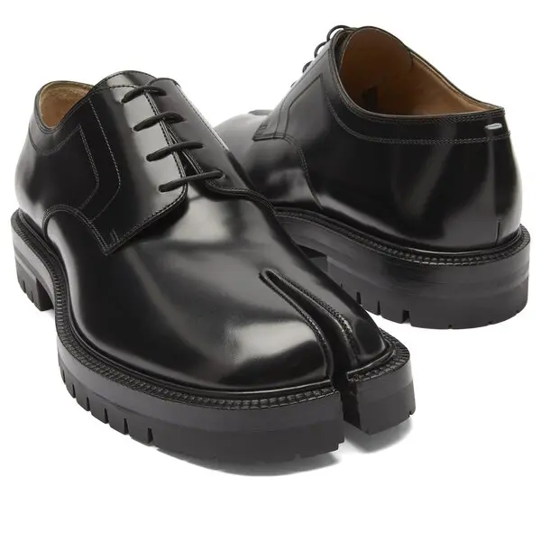 MAISON MARGIELA Tabi Lace Up Loafers
