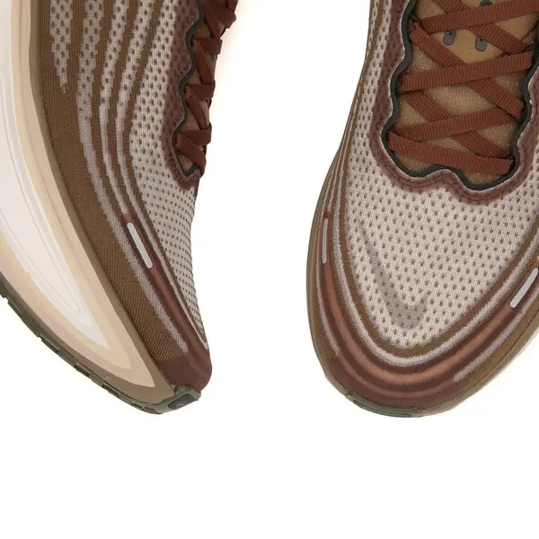 Nike Vomero Plus Qs Sneaker - Sail/pecan/caldera Brown