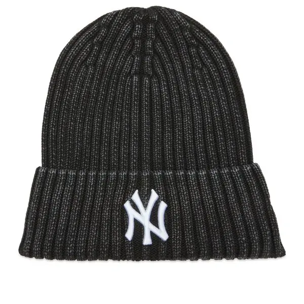 New Era New York Yankees Washed Beanie