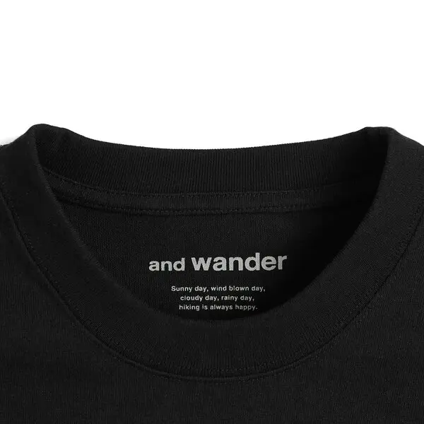 AND WANDER X Print Pocket T-shirt