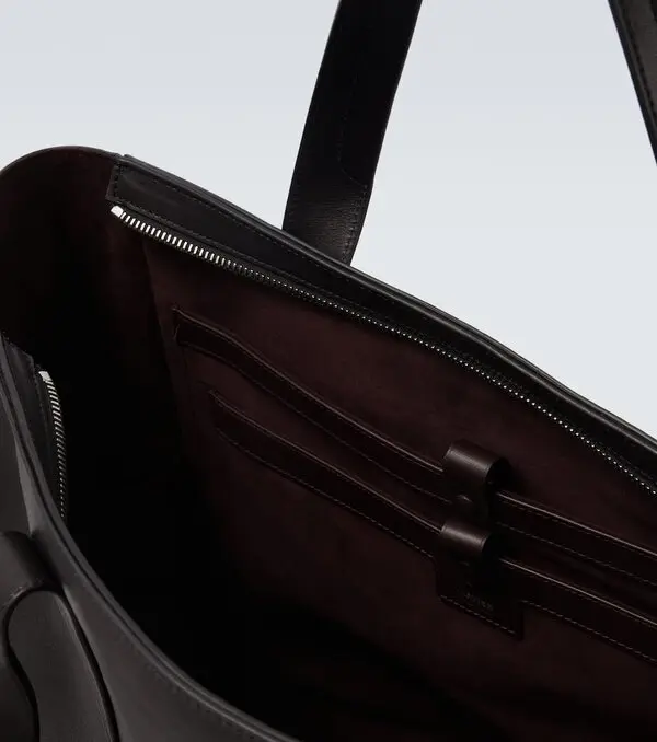 METIER Métier Passerby East-west Leather Duffel Bag - Black