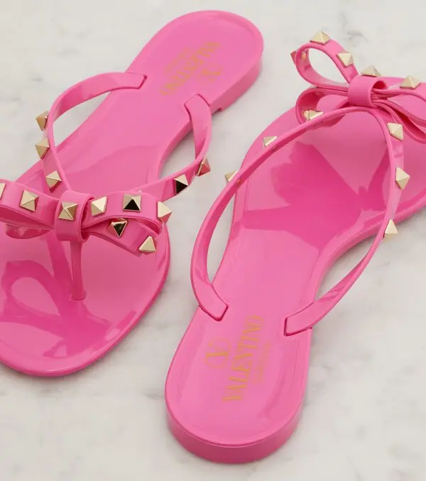 Valentino Garavani Rockstud Bow-detail Thong Sandals - Pink