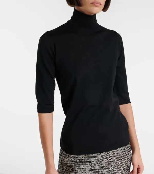 Max Mara Virgin Wool Turtleneck Sweater - Black