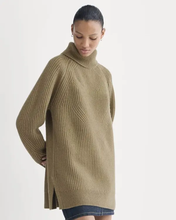 Everlane Cocoon Turtleneck Wool Cashmere Sweater