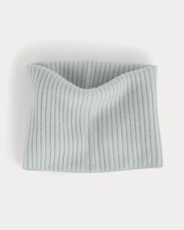 Everlane Cashmere Snood - Pale Blue