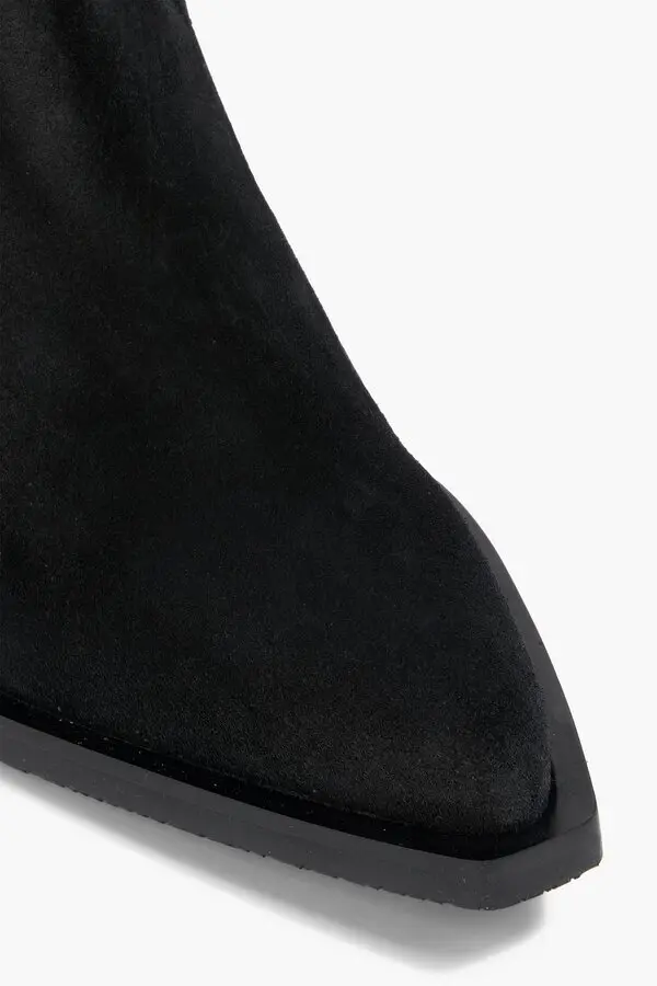 STUART WEITZMAN Tate Suede Ankle Boots