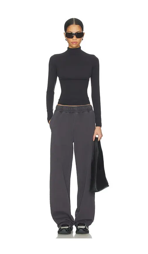 SKIMS Fits Everybody Turtleneck Top - Onyx