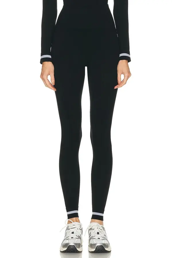 The Upside Seamless Midi 25 Base Layer Leggings - Black