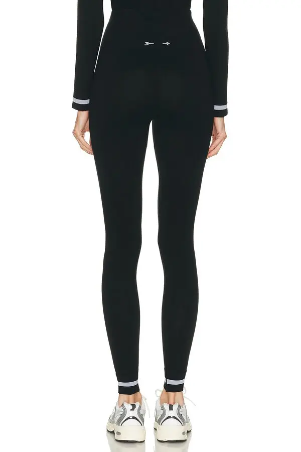 The Upside Seamless Midi 25 Base Layer Leggings - Black