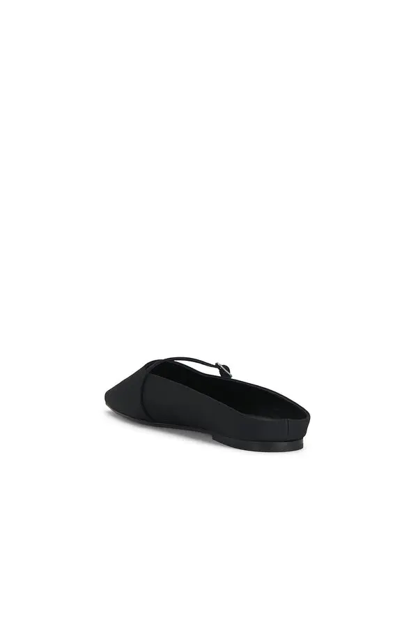 ST. AGNI Plie Flat - Black