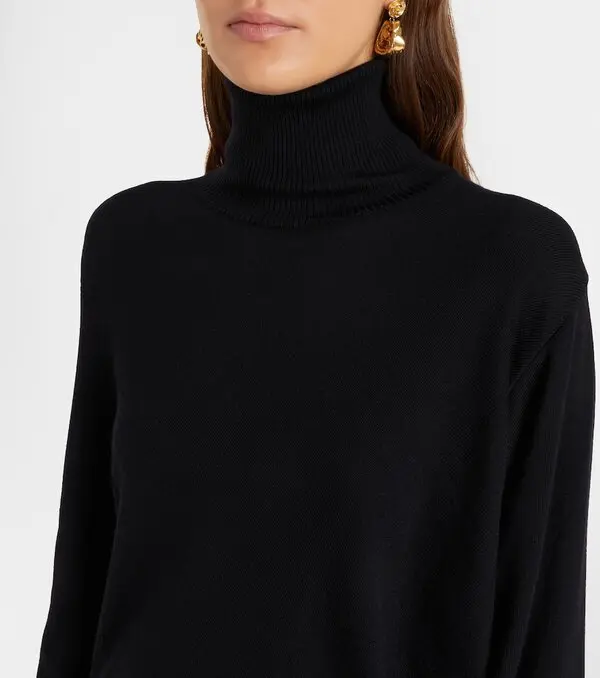 Magda Butrym Knitted Wool Gown