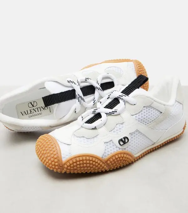 Valentino Garavani Amphibia Lace-up Sneakers - White
