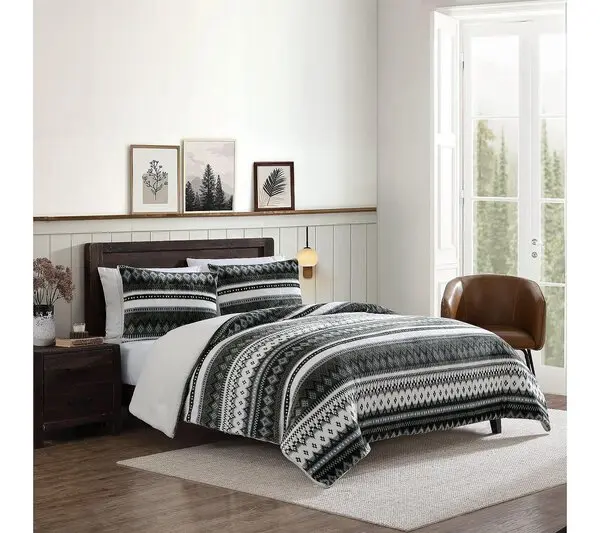 Eddie Bauer Shelton Fair Isle Green Plush Queen Comforter Set - One-color