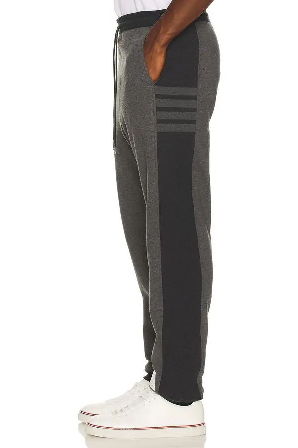 Thom Browne Sweatpants In Grey