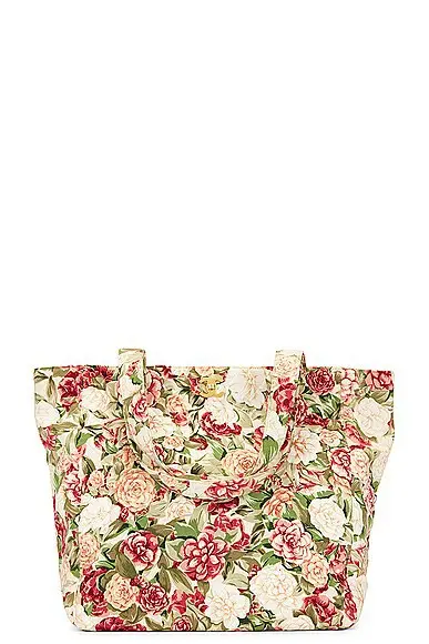 Chanel Cc Flower Mark Tote Bag