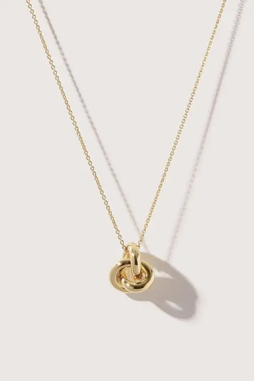 OTIUMBERG 14kt Gold Vermeil Knot Pendant Necklace - Yellow Toned Gold