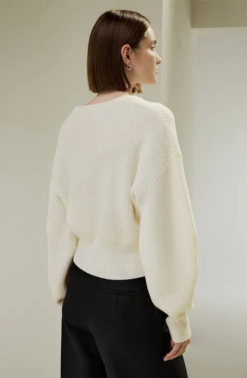 Lilysilk Round Neck Drop-shoulder Merino Wool Sweater - White