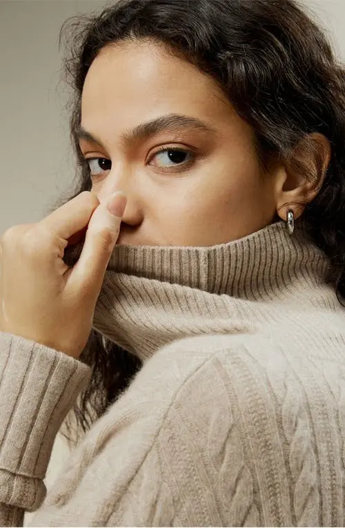Lilysilk Classic Cable Knit Turtleneck Sweater