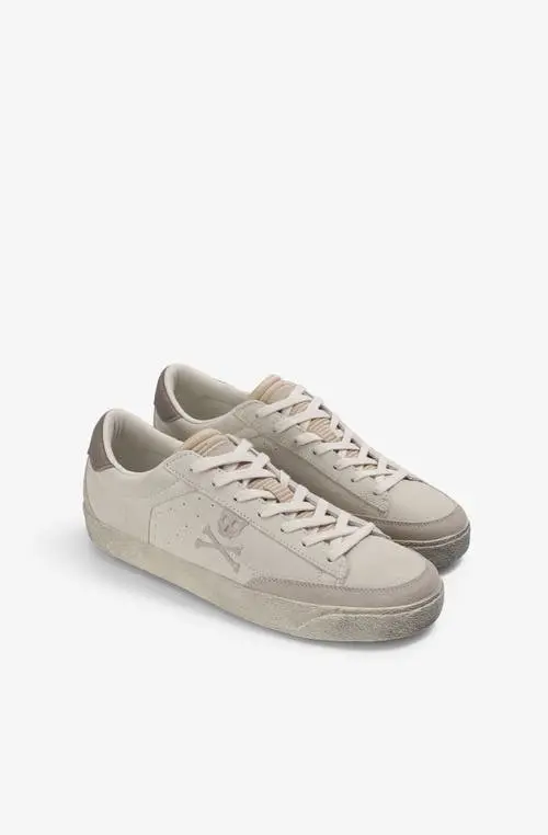 SCALPERS Suede Sneakers