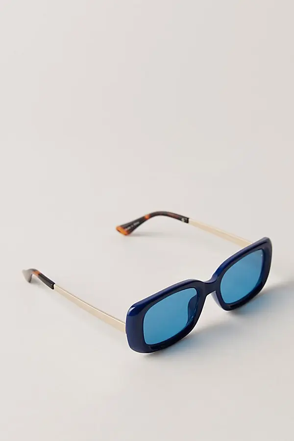 Free People Sylvain Square Sunglasses - Midnight