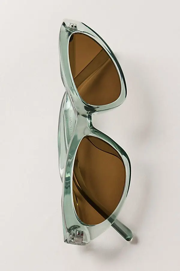 Free People Penny Twist Cat Eye Sunglasses - Crystal Mint
