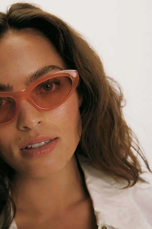 Free People Penny Twist Cat Eye Sunglasses - Tangerine Crush