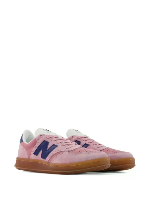NEW BALANCE T500 Trainers