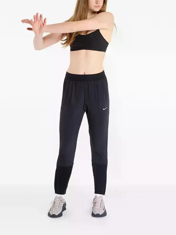 Nike Swift Zip-pocket Track Pants