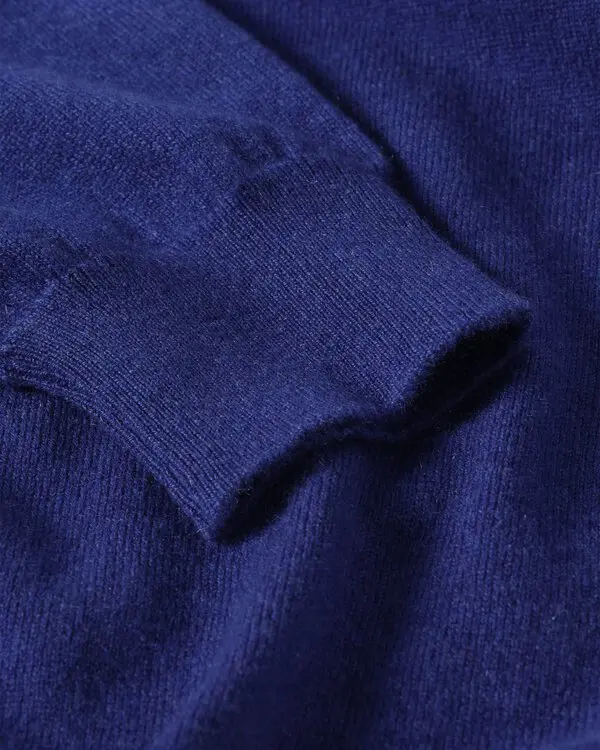 Johnstons Of Elgin Cashmere Crew Neck Jumper - Blue