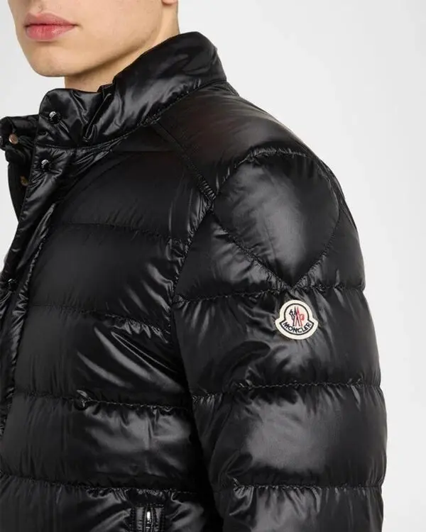 Moncler Selves Short Down Jacket - Black