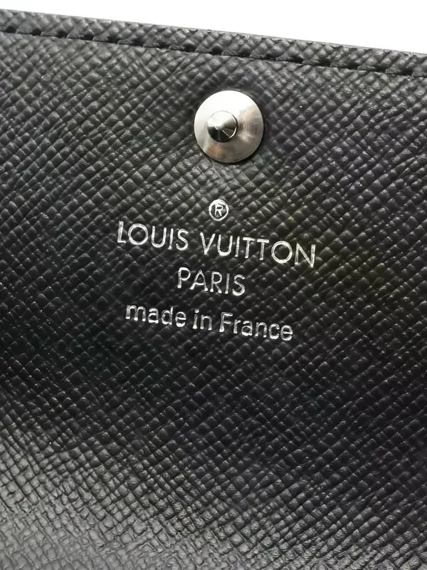 LOUIS VUITTON 2010 Damier 6 Wallet