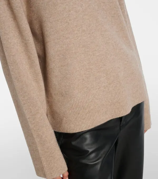 Vince Wool-blend V-neck Sweater - Beige