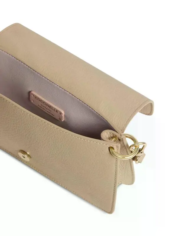 COCCINELLE Small Magnet-fastening Shoulder Bag